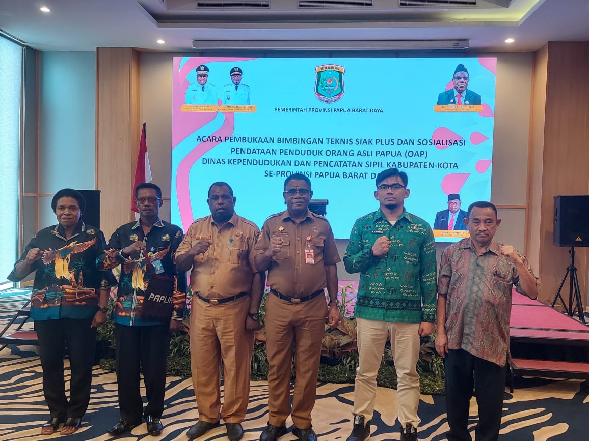 Melalui Aplikasi SIAK Plus, Pemprov PBD Bersama Ditjen Dukcapil Mendata ...